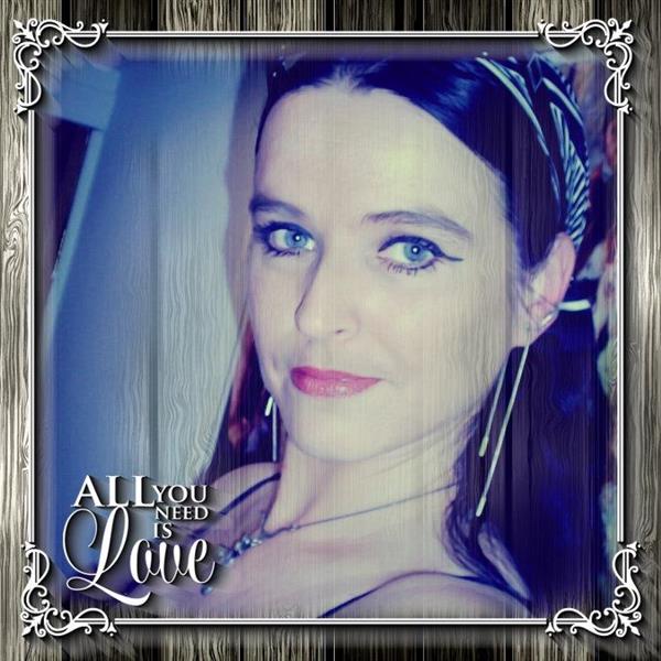 Blue_Eyez's Pictures - Wireclub