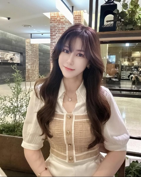 Meiqi's Pictures - Wireclub